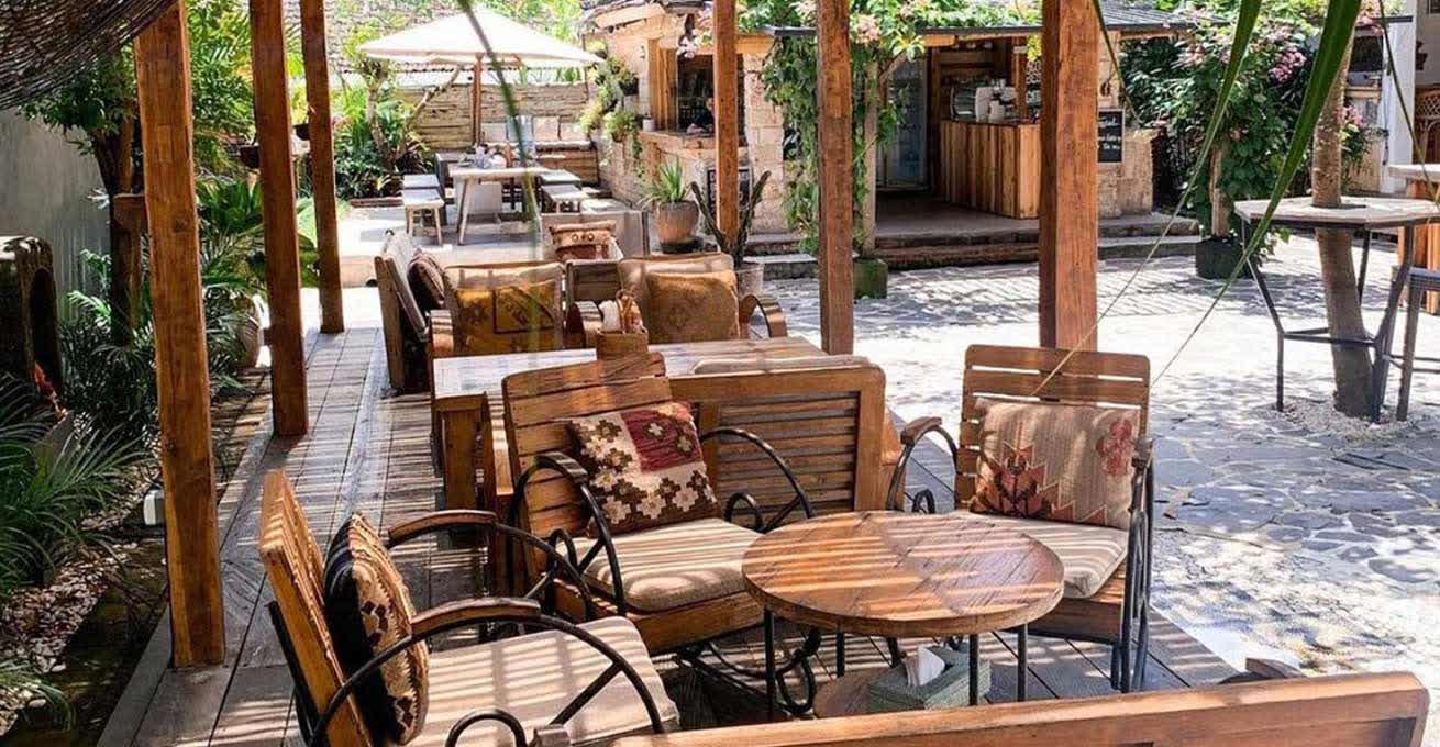 7 Best Cafés in Uluwatu To Enhance Your Dining Experience