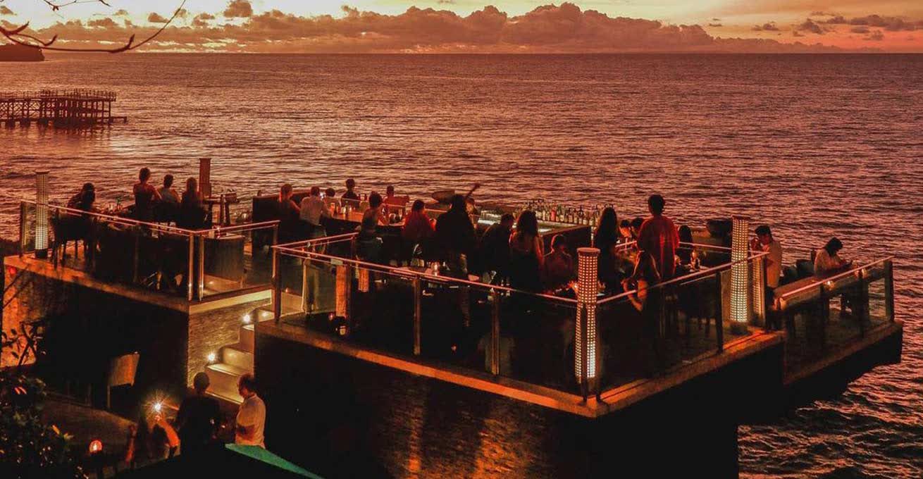 7 Best Rooftop Bars in Bali
