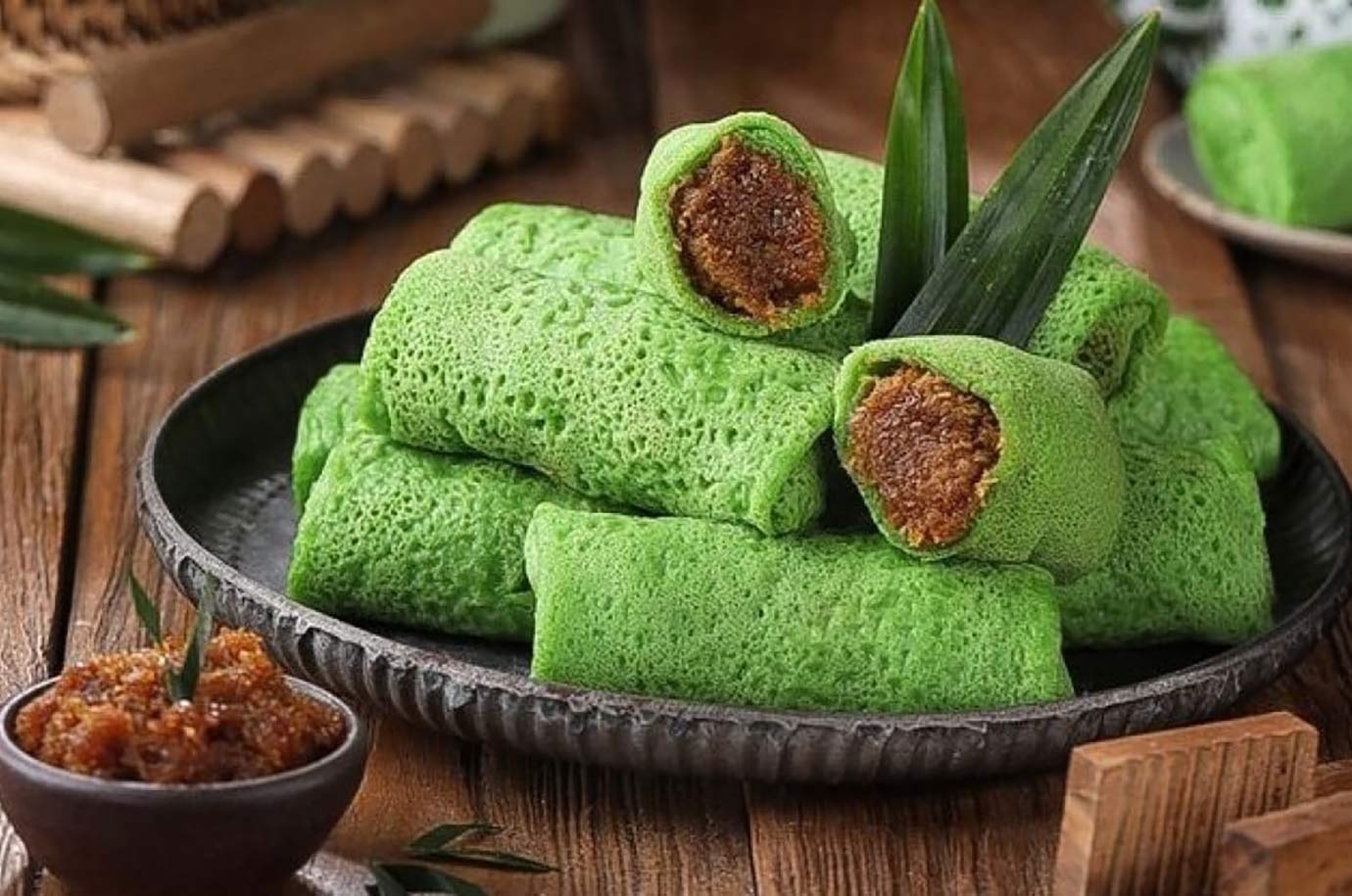 Bali Food Guide 2025: 20+ Must-Try Balinese Foods & Local Eats