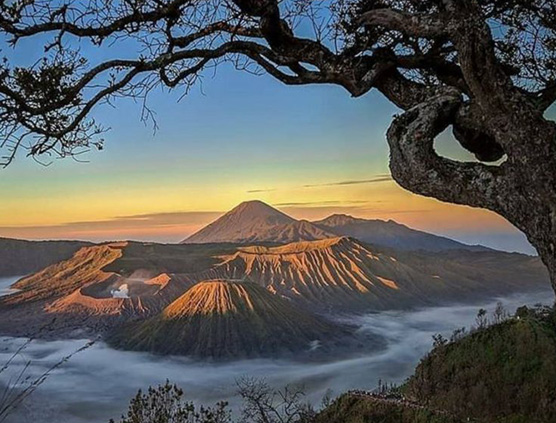 Ijen & Bromo Volcano Adventure Package from Bali – 3 Days | OnBali