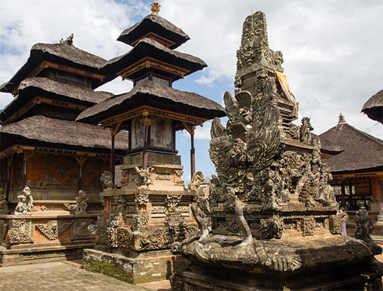 Full-Day Ubud Tour – Temples, Rice Terraces & Waterfalls